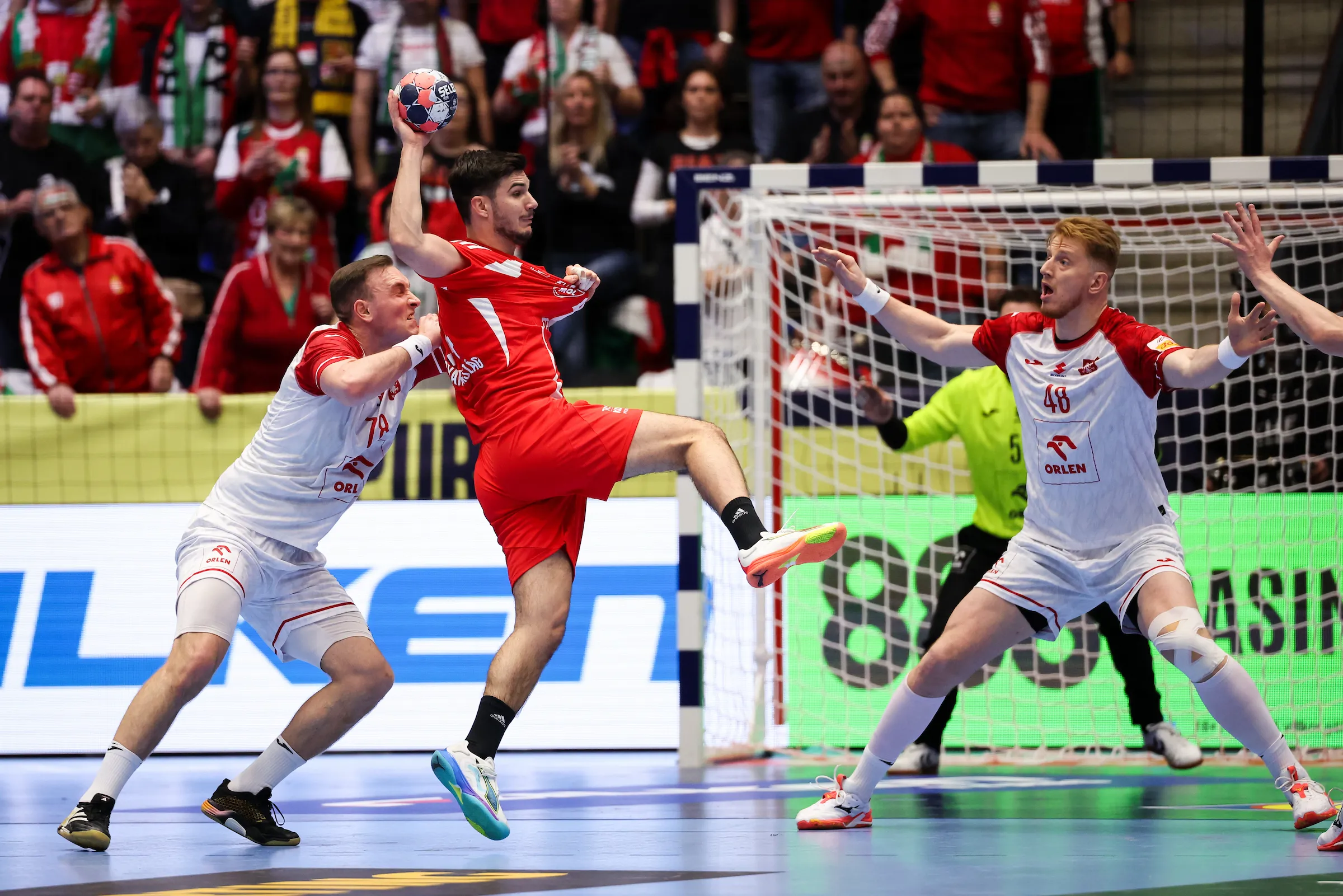 Hungarian defence prevails in Men's EHF EURO 2026 opener vs Poland