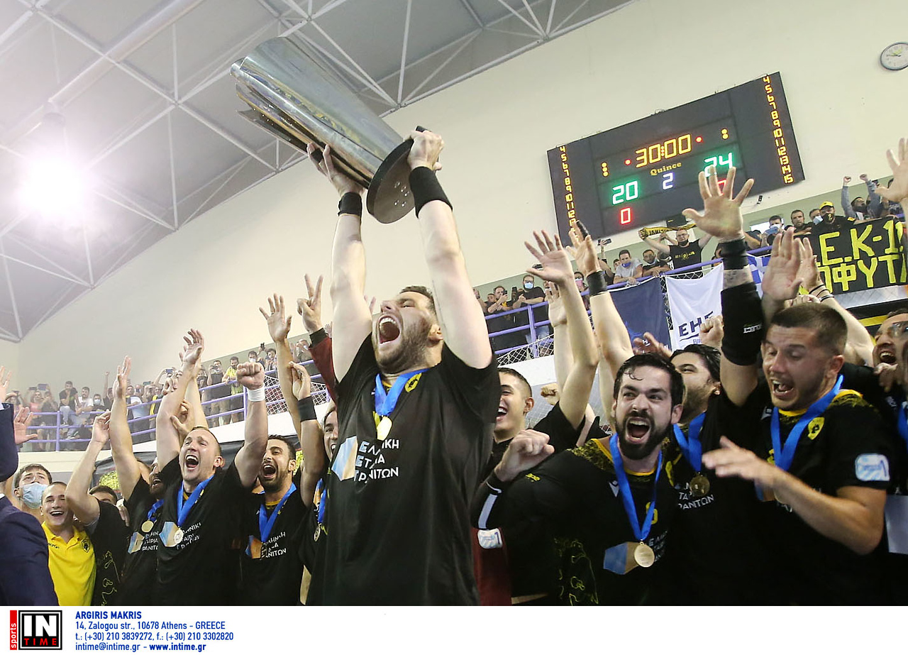AEK claim maiden European trophy