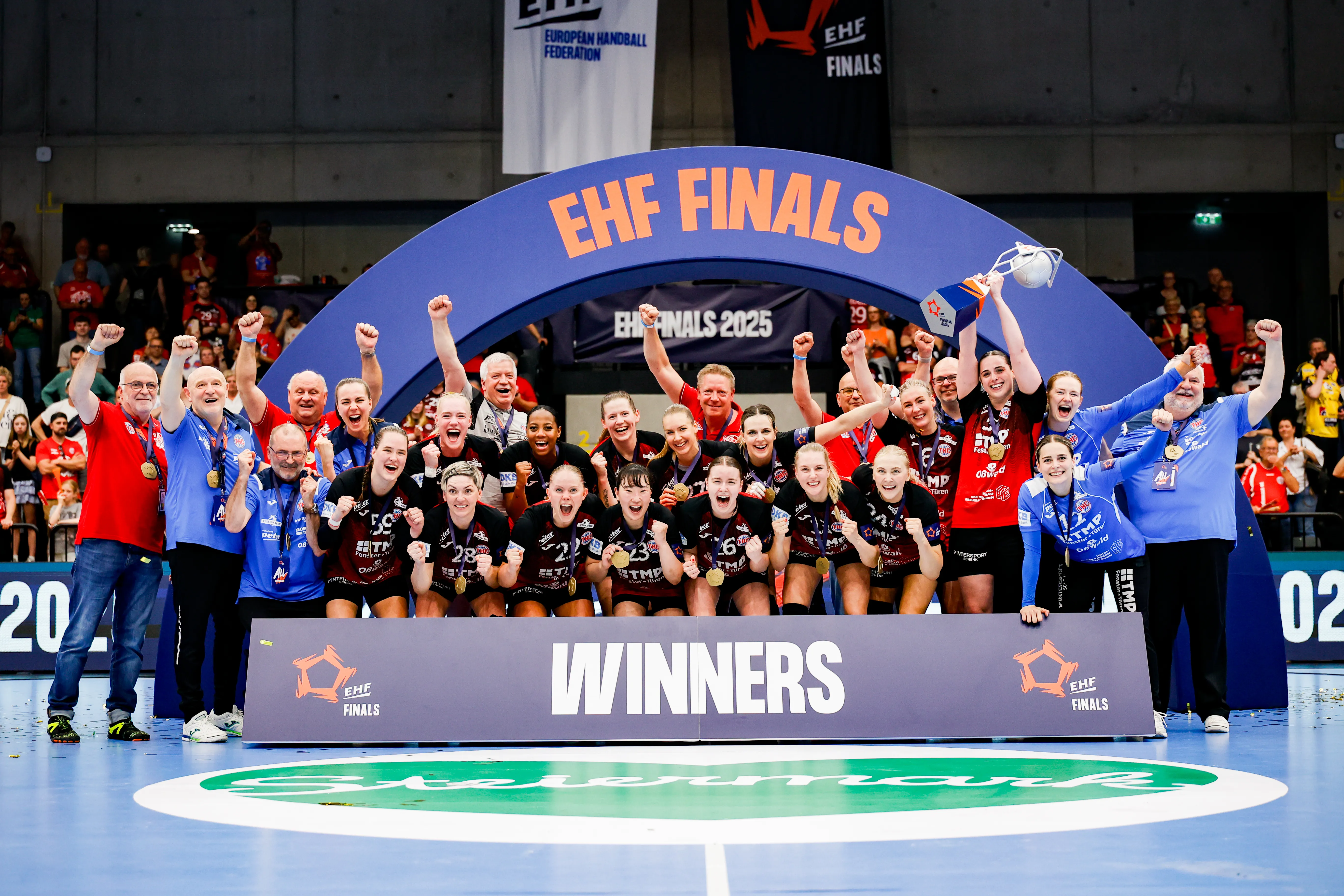 THC beat Ikast in dramatic final for their first European trophy