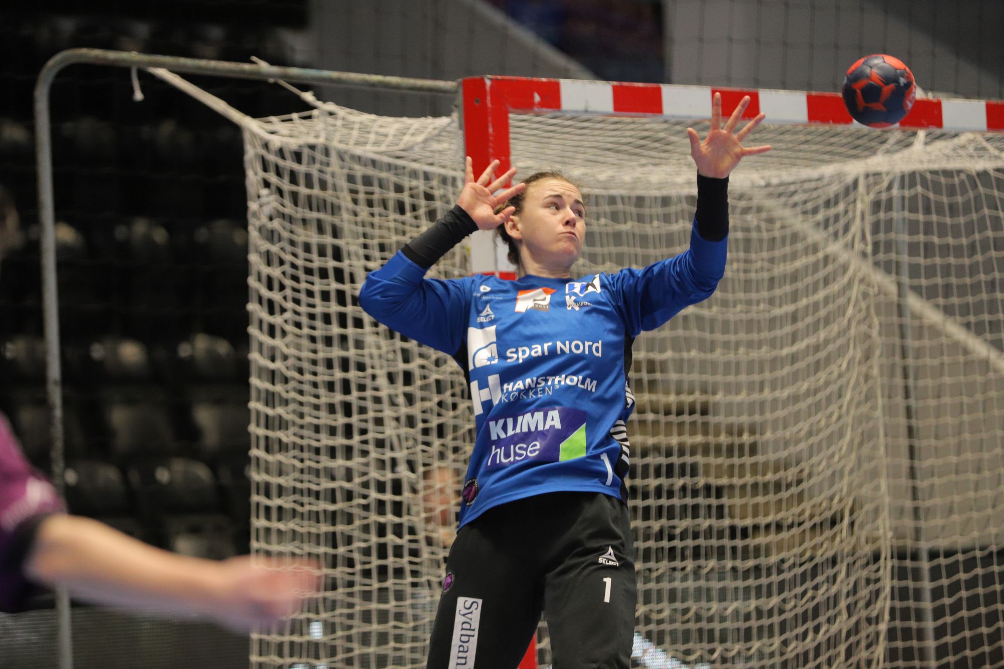 Herning-Ikast book early quarter-final ticket