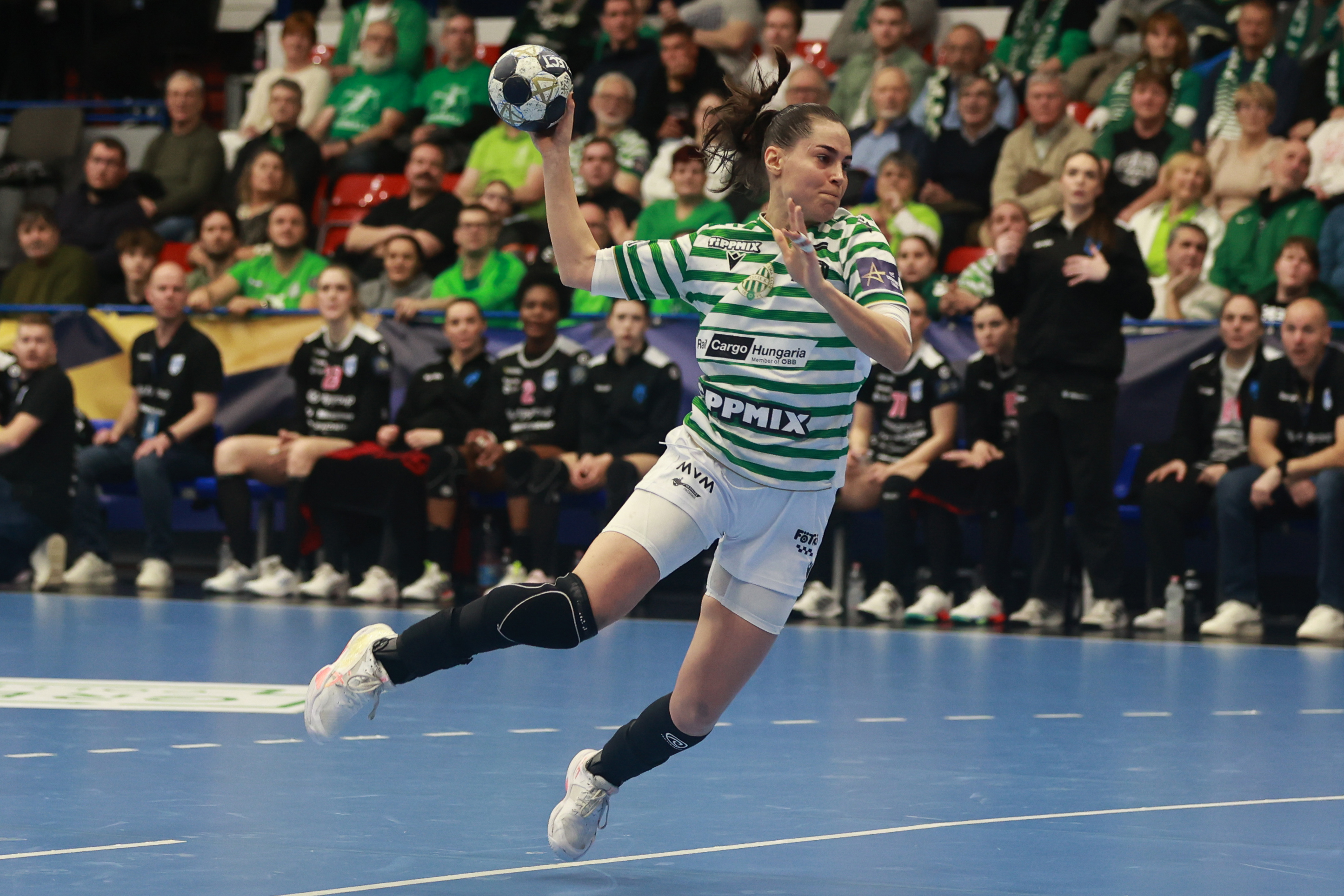 Györi Audi ETO KC - Players, Team & Season Info | EHF