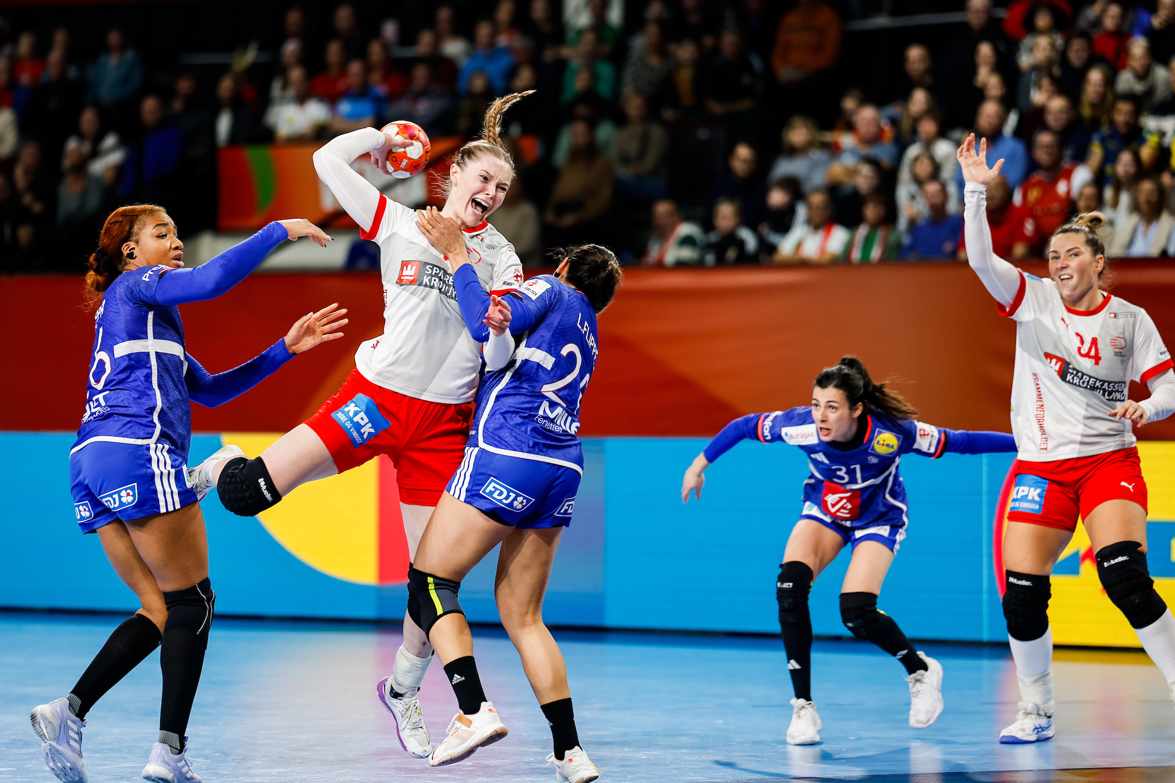Anna Kristensen leads Denmark to second straight EHF EURO final